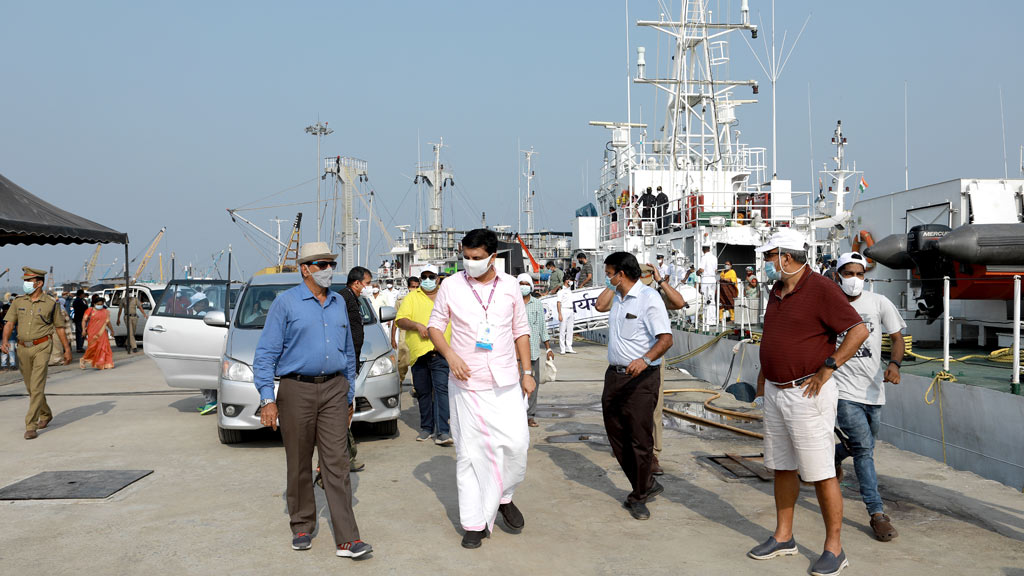 Minister P A Mohammed Riyas at Beypore Water Fest | Picture Gallery ...