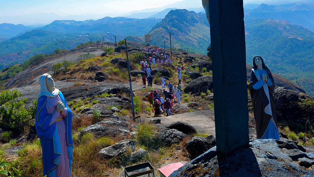 Vagamon Kurisumala Photo | Kerala Images | Kerala Tourism