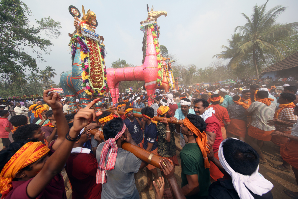 Machattu Mamangam - five day festival of Machattu Thiruvanikavu Temple ...
