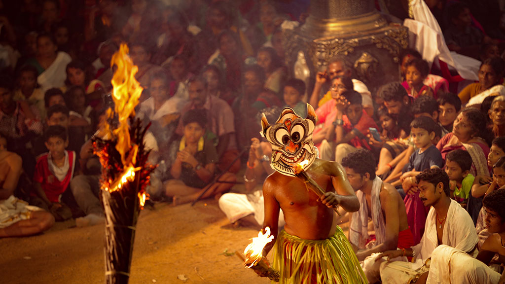 Padayani | Ritual artform | Traditions of Kerala | Photo gallery ...