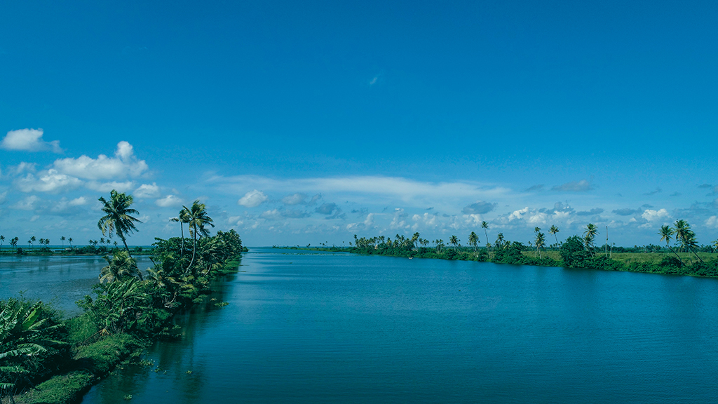 Q, S, T & R Block Kayals | Alappuzha Photos | Kerala Images | Kerala ...