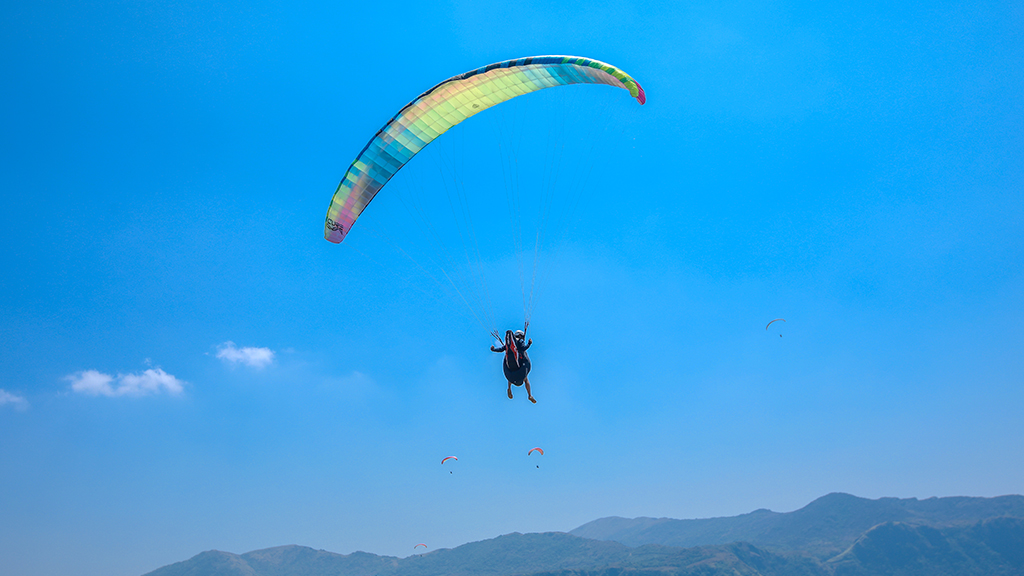 Vagamon Paragliding | Adventurous Sports Photos | Kerala Images ...