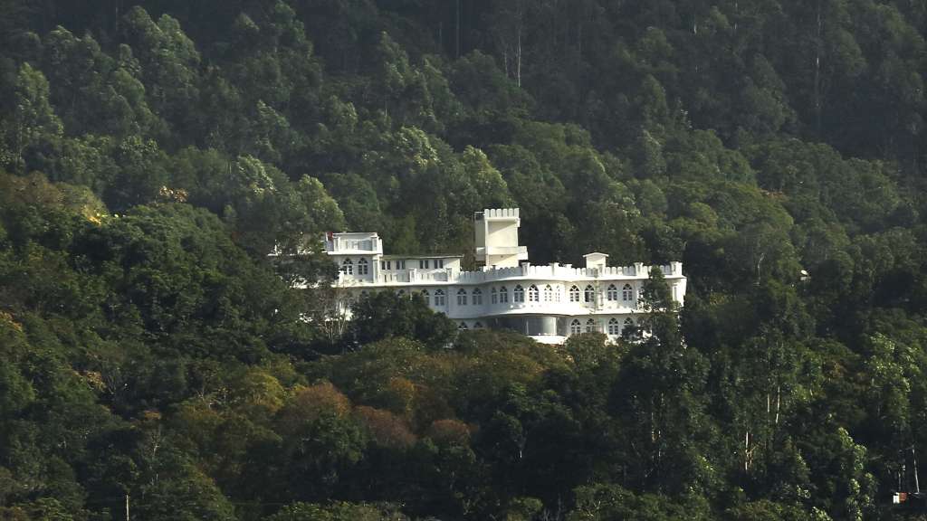 Fort Munnar | Where to Stay | Kerala Tourism