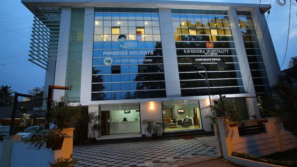 Paradise Holidays | Where to Stay | Kerala Tourism