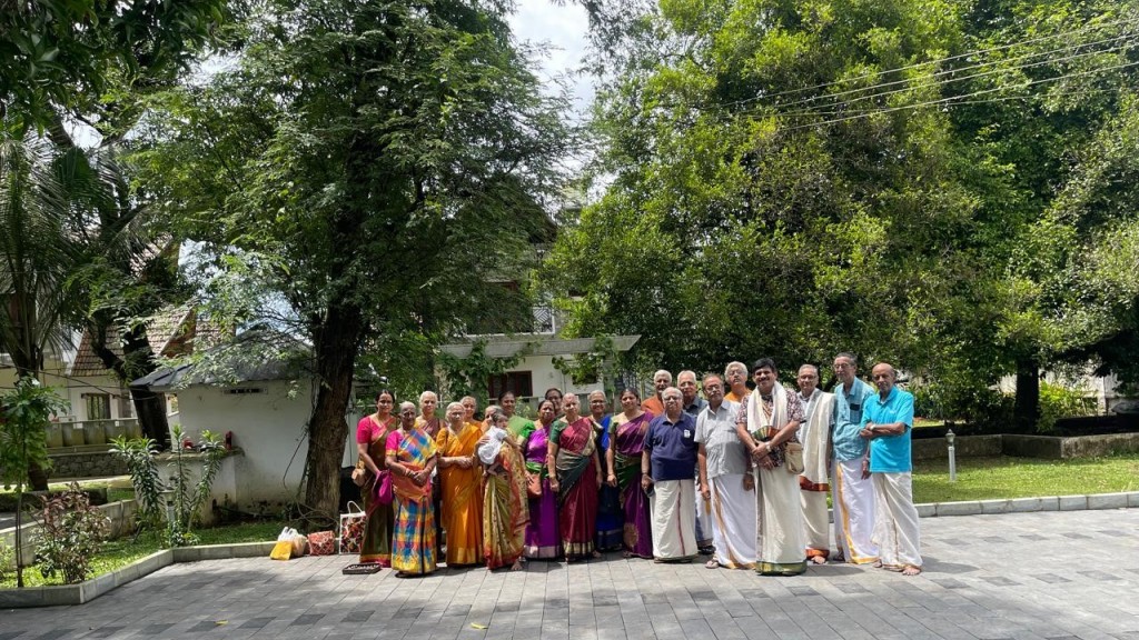 KRISHNAS' BRINDAVANA KUTEERAM | Where to Stay | Kerala Tourism